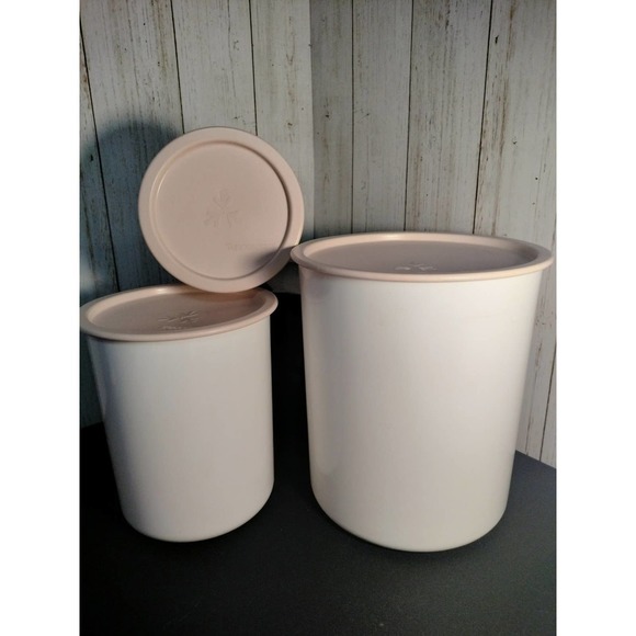 Tupperware | Kitchen | Tupperware Vintage White 3 Piece Canister Set ...